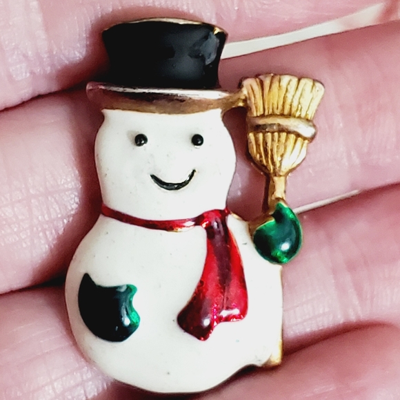 Vintage | Jewelry | Vintage Snowman Enamel Brooch Pin Christmas Estate ...